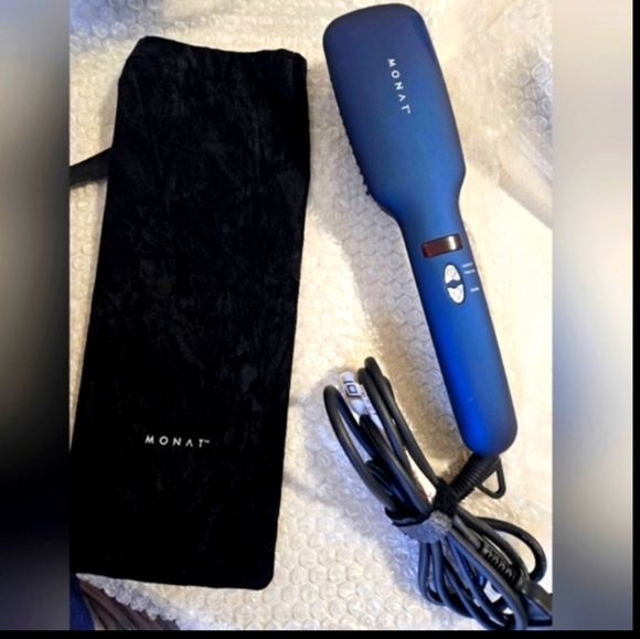 MONAT GLOBAL | Hair | Monat Limited Edition Hair Brush Heat Tool ...